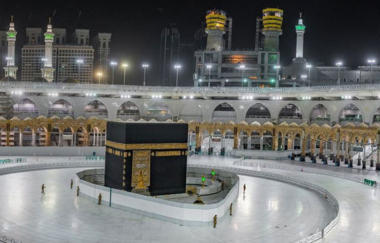 মক্কা শরীফের এমন দৃশ্য আগে কেউ দেখেনি!
