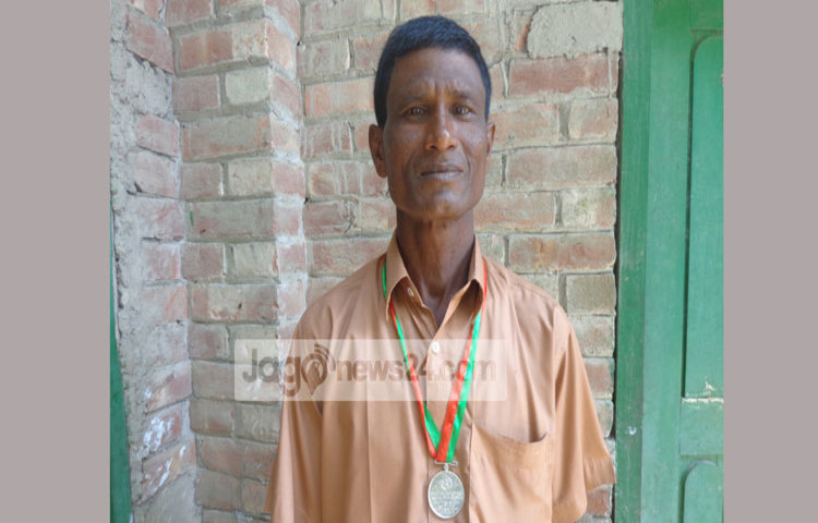 ঘাস চাষ করে কোটিপতি গফুর