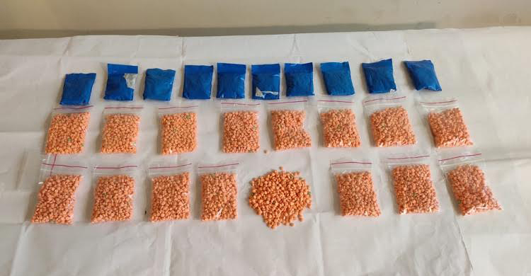 কক্সবাজার থেকে ইয়াবা এনে ঢাকায় বিক্রি, গ্রেফতার ২