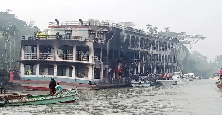 Case filed over Jhalakathi launch fire