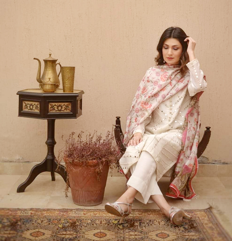 ‘সেলাই’র আয়োজনে ঈদ পোশাক