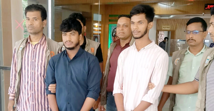 মরদেহবাহী ফ্রিজিং গাড়িতে মিললো ১০ কেজি গাঁজা