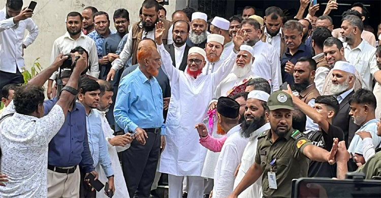 Jamaat leader ATM Azharul released from jail