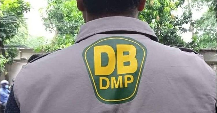 বিপুল নকল ওরস্যালাইন জব্দ, গ্রেফতার ৩ জন