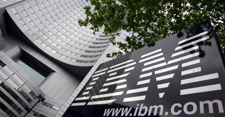 আর্টিফিশিয়াল ইন্টেলিজেন্সের কারণে কর্মী নিয়োগ বন্ধ করবে আইবিএম