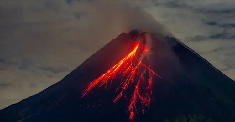 Indonesia volcano kills three as search for 20 missing under way