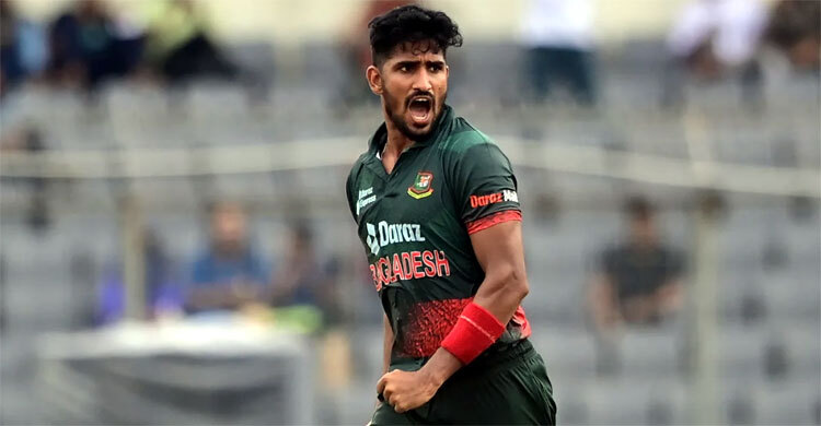 পাঁচ নম্বর পেসারের দৌড়ে এগিয়ে গেলেন খালেদ?