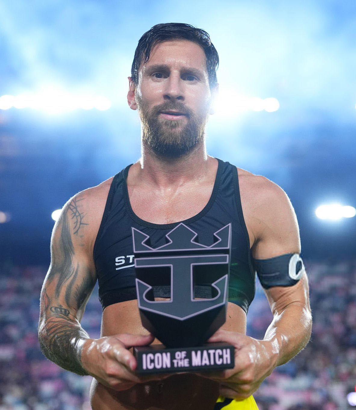 ফের জোড়া গোল, নিজের রেকর্ডকে আরও শক্তিশালী করলেন মেসি