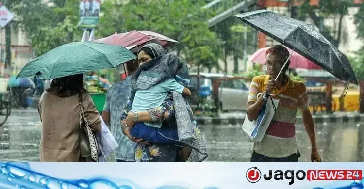 বৃষ্টির ভেজা মুহূর্ত, কিন্তু সতর্কতা জরুরি