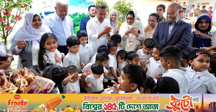 ‘আঙ্কেল খুব ভালো, খুব সুইট’— প্রধানমন্ত্রীকে ঘিরে শিশুদের উচ্ছ্বাস